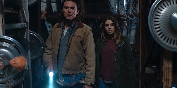Cinematic Nightmare Candy: Coming Home in the Dark, They Come Knocking ...